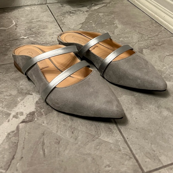 Comfity | Shoes | Finalgrey Silver Pointy Flat Slide Shoes | Poshmark